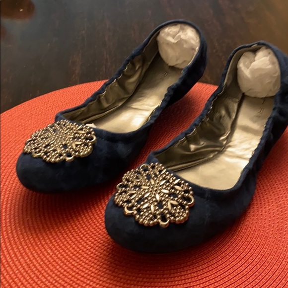 Tahari | Shoes | Tahari Navy Suede Flats Wgunmetal Medallion | Poshmark
